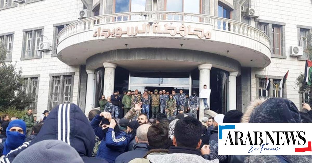 Manifestation dans le sud de la Syrie, deux morts selon une ONG | Arab ...