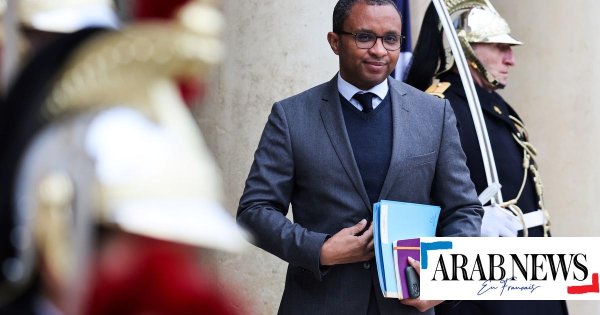 Pap Ndiaye, un ministre qui peine à s'imposer | Arab News FR