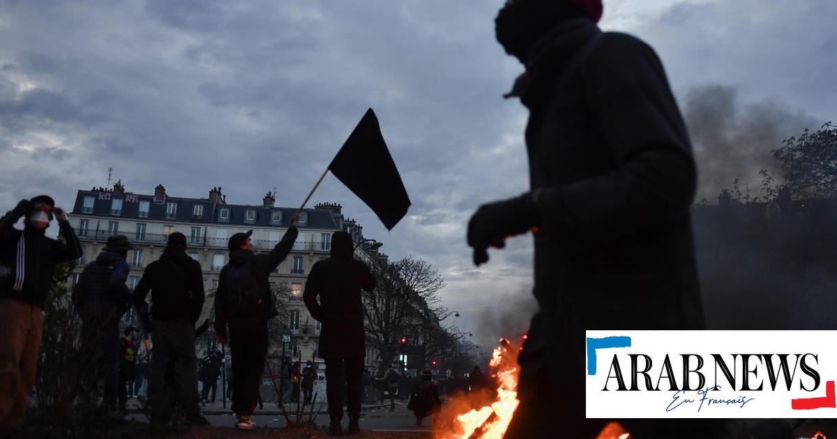 À Paris, le retour imprévisible du «black bloc» et de ses émules | Arab ...