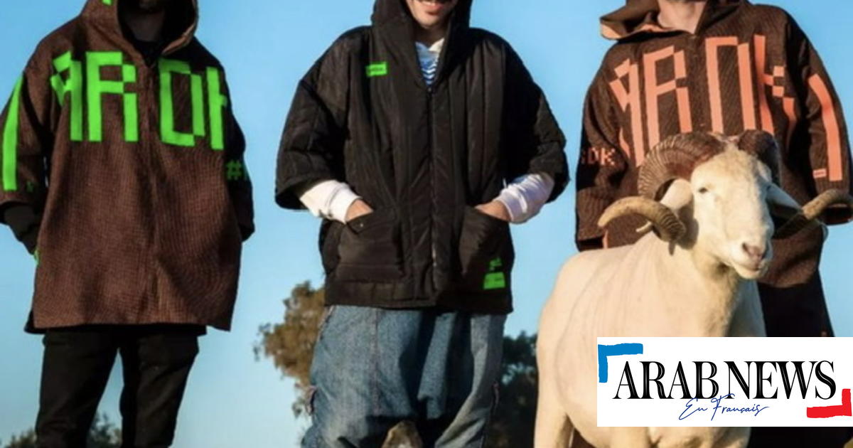 El Moustach, le designer qui a modernisé la kachabia algérienne | Arab ...