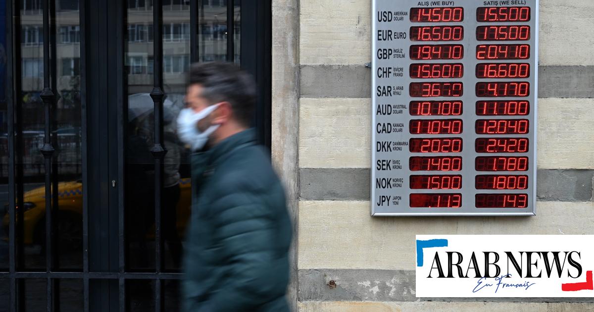 La livre turque s'enfonce, nouveau record à la baisse | Arab News FR