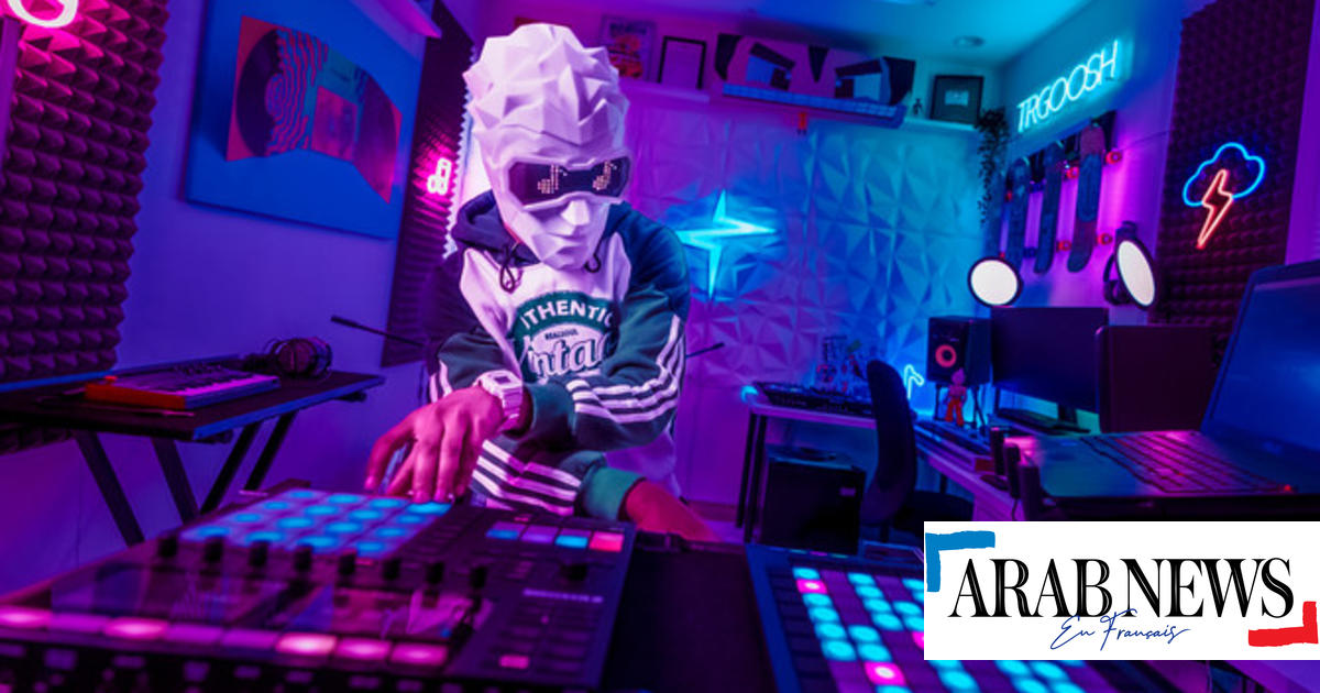 Un DJ rend hommage à l'héritage et au folklore saoudiens grâce à la ...