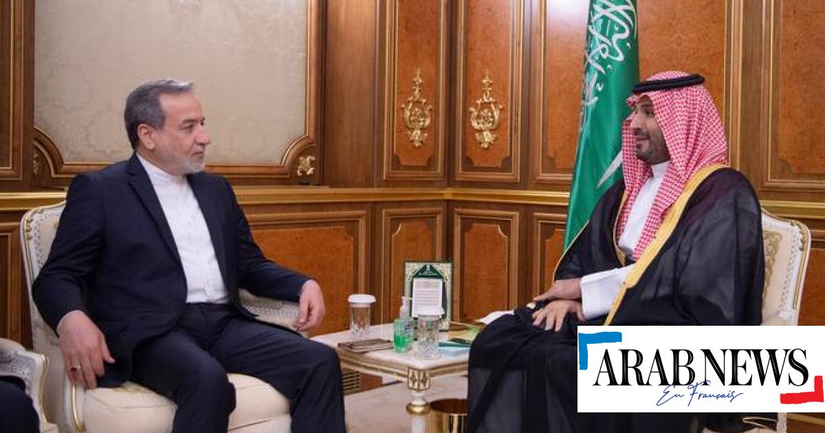 Le prince héritier saoudien rencontre le ministre iranien des Affaires ...