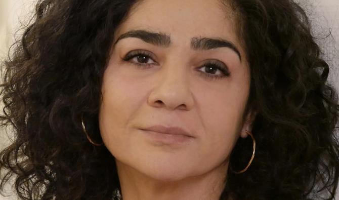 L'écrivaine libanaise Dima Abdallah récompensée par le prix Envoyé par La Poste | Arab News FR
