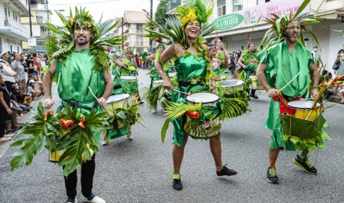 Le retour du carnaval offre une respiration aux Guyanais | Arab News FR