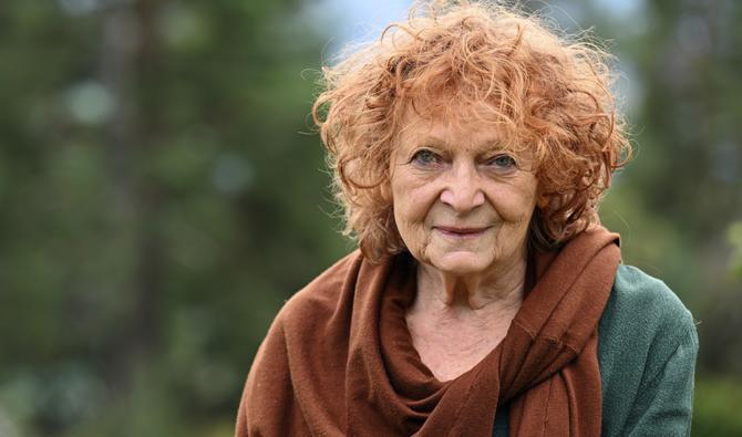 La romancière française Claudie Hunzinger remporte le prix Femina ...