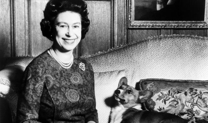 À Londres, les célèbres corgis d'Elizabeth II au cœur d'une exposition ...
